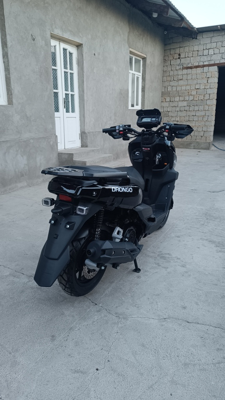 Skuter Tank 150 tali скутер