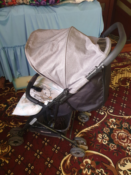 Продам коляски срочно