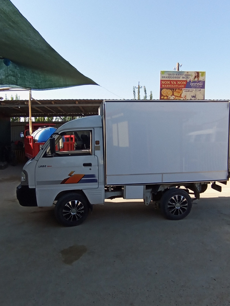 Damas Labo qilingan 2001 2 krug yurgan