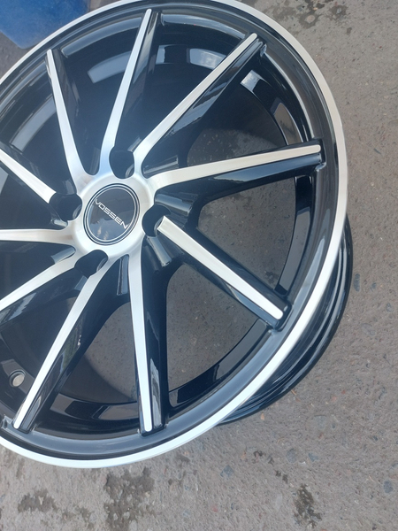 15 R Vossen diska Jentra Lasetti Epica