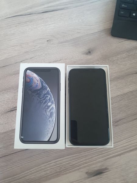 Iphone xr 128 gb LLA karobka dak