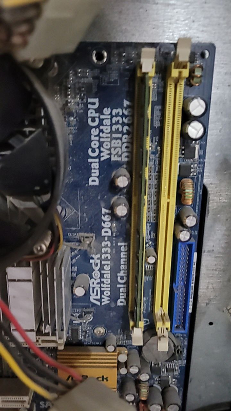LG Manitor sotiladi