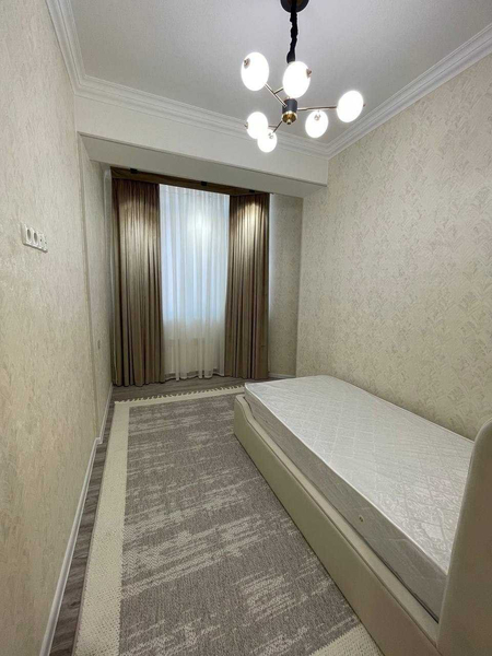 3х комнатная квартира на 4 этаже 80кв/м, в Самарканде