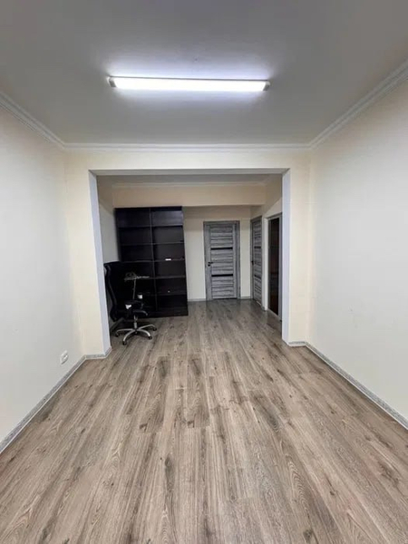 Продается Евро офис Ор-р: Улица Шампанская 95 м2