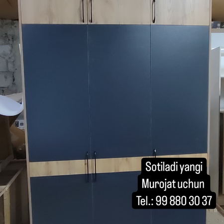 Shkof va darsliklar uchun stol ikki kishilik