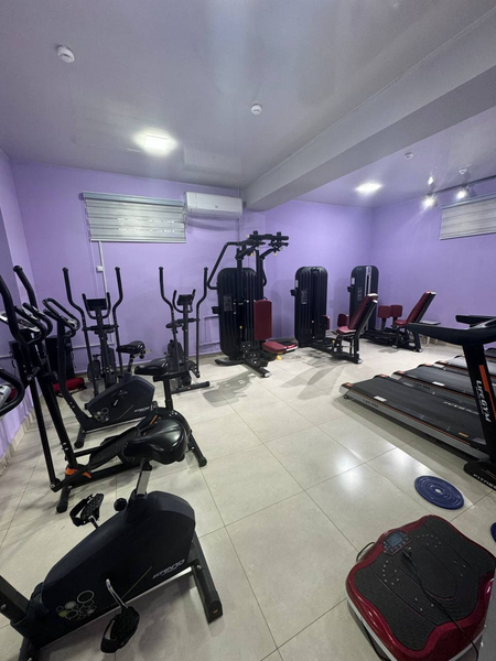 Tayyor Biznes uchun Fitness zal sotiladi !