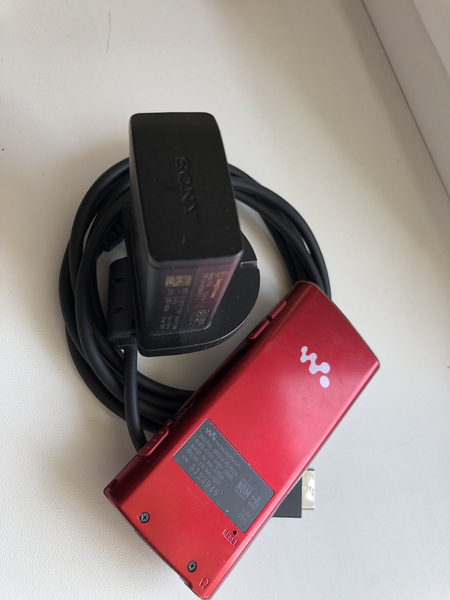 Продам mp3 mp4 sony player