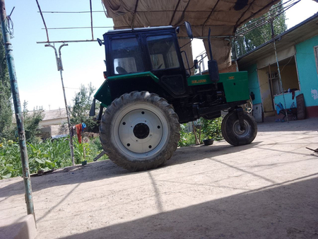 MTZ Belarus 80 x
