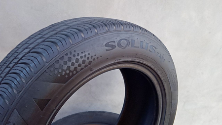 215 60 R16 Kumho Solus