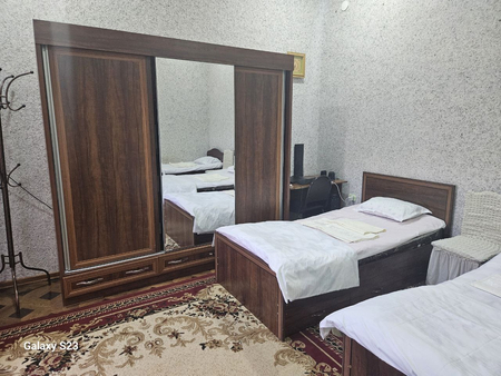 Guest house yangi va qulay