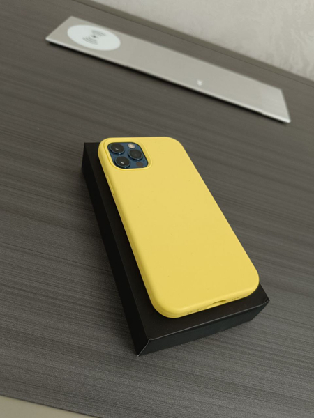 Srochni sotiladi iphone12pro
