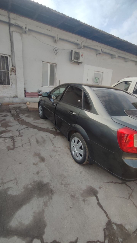 Lacetti 1 сотилади автомат