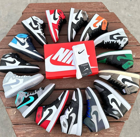 Nike Air Jordan 1