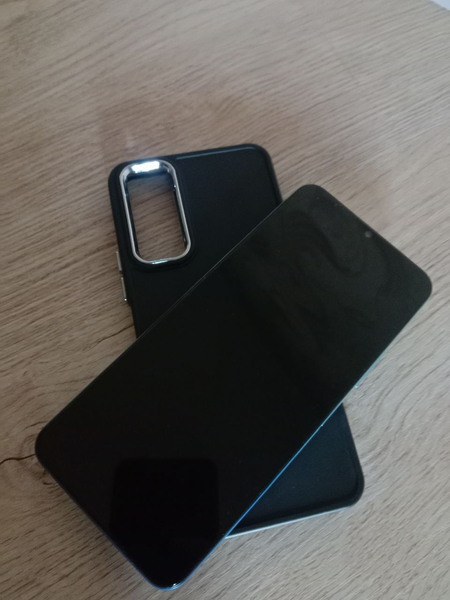 Vivo Y53s ideal.