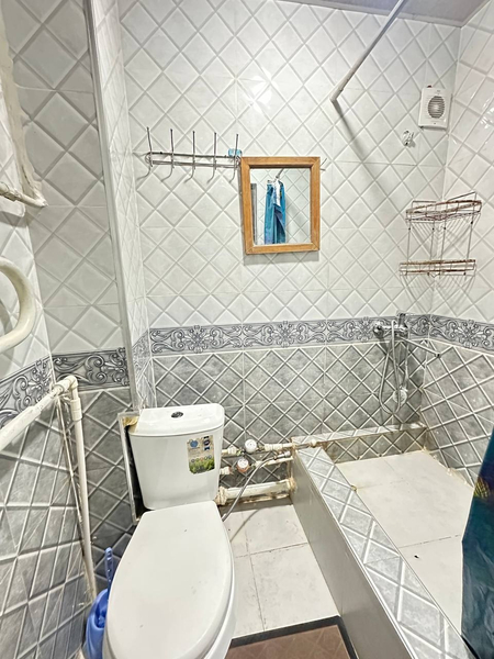 Продается 2х ком рядом Олмос ресторан Дешево