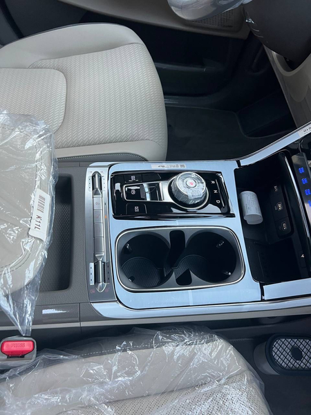 Продается в рассрочку Kia Carnival HI-Limousine