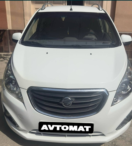 Chevrolet Spark AT