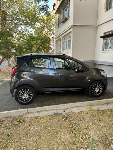 Продается Chevrolet Spark 2018 года в отличном состоянии!