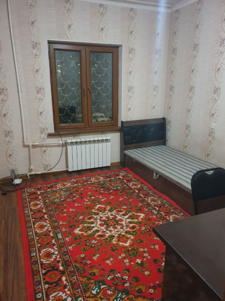 Meklersiz sheriklikka qizlarga kvartira