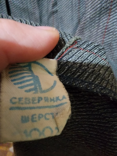 Юбки 44-46р,красивые 100%шерсть и штапель