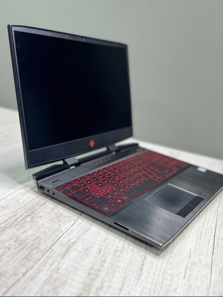 HP OMEN maoshni igravoy