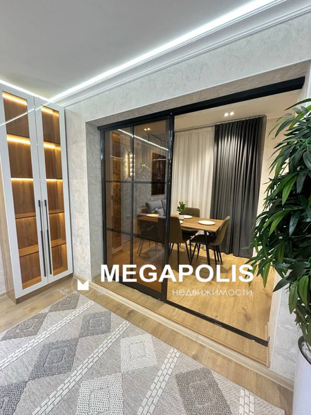 Мукими 2в3/2/4 Хамза Метро Балкон 2/6