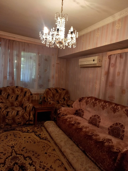 Сдаю квартиру 1²/1/4 Ц-4 метро А.Кодири