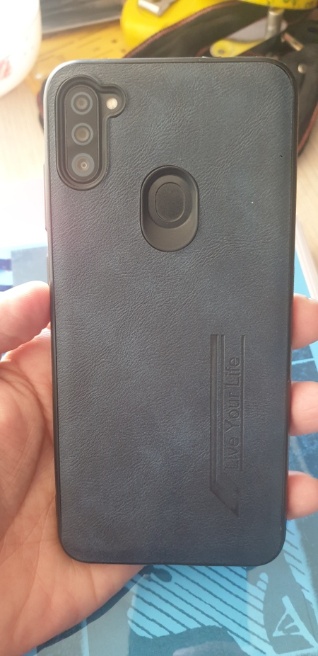 Samsung A11 32gb sotiladi