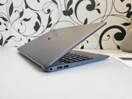 ПРОДАМ Lenovo V15G2 2024 Офисный Ноутбук DualN4500/4GB/256SSD/15.6