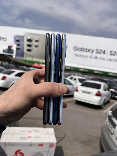 Samsung s20 Plus • 12/256gb • Orginal • Nasiya SAVDO Bor!!!