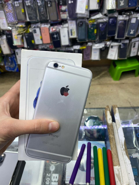 Iphone 6s pamet 16gb