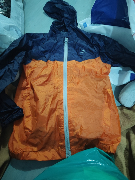 Дождевик новый Quechua