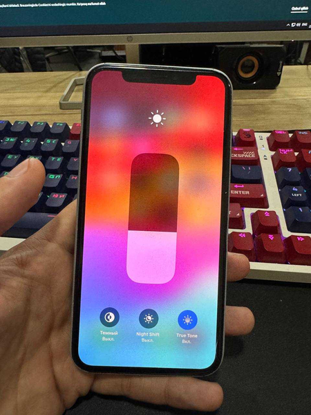 iphone 11 pro 64gb (orqa krishka singan)