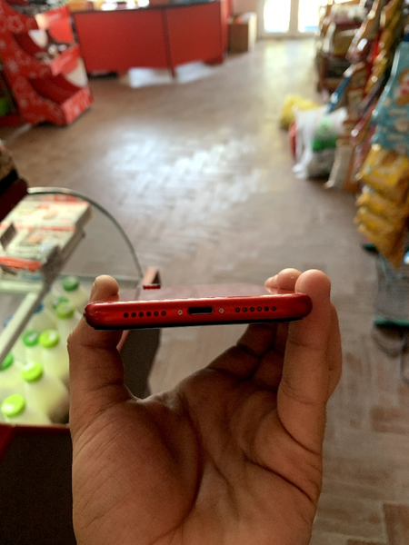 Iphone XR sotiladi srochna