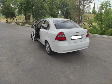 Nexia 3 AT 2019 белый