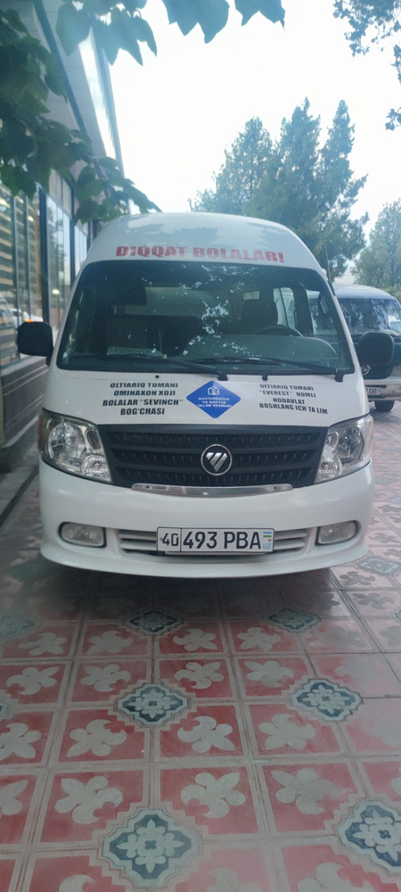 Mikroavtobus Foton