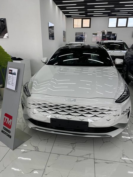 KIA K8 ( Hybrid Signature SPECIAL)