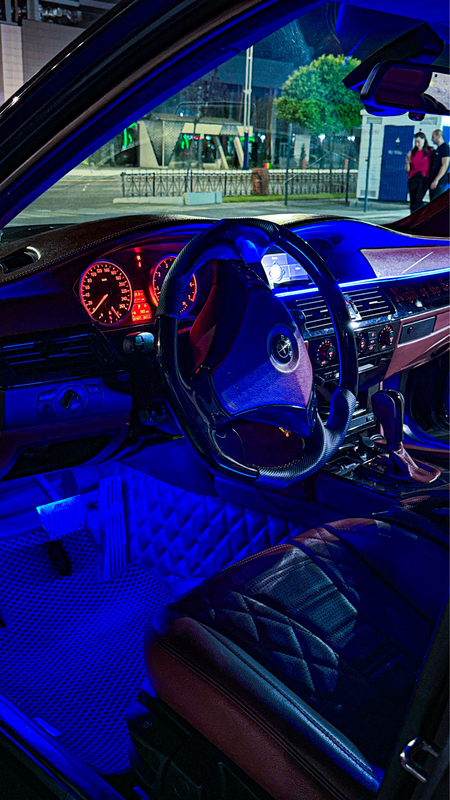 BMW E60 530i 2004 год