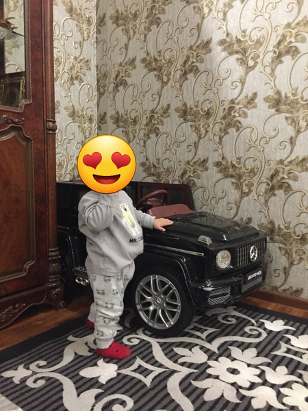 Pultli  mashina Mercedez-Benz