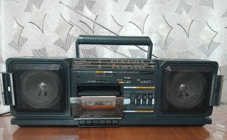 Магнитола  SHARP GF-329 Z
