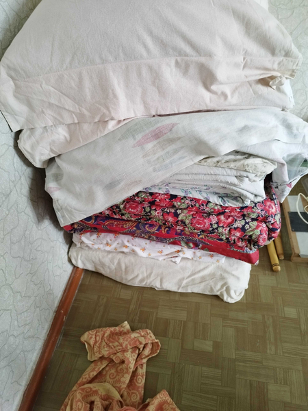 Продается сундук, чемодан и курпача