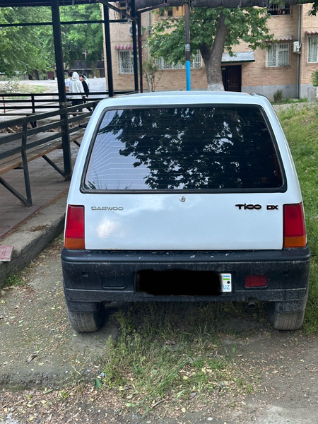 Продам машину tico