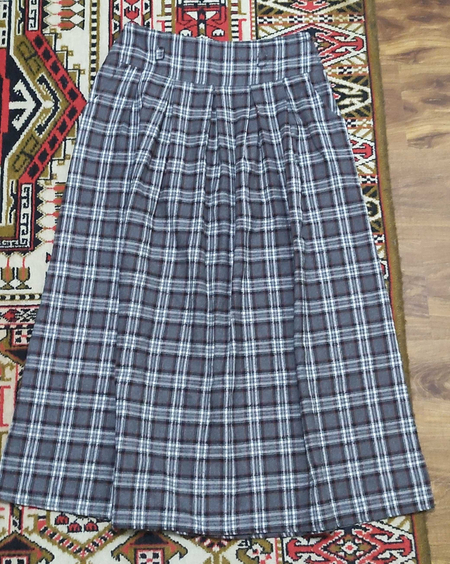 Юбка длинная женская шотландка, Ayollar uchun uzun tartan yubka