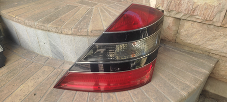 Mersedes benz 221 Oldi orqa farala