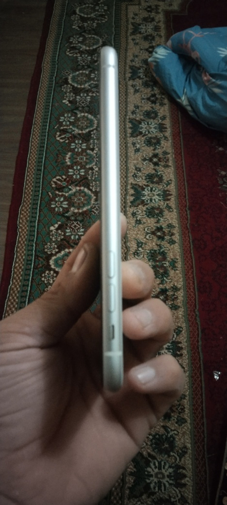iPhone 11 hamnarsi radnoy