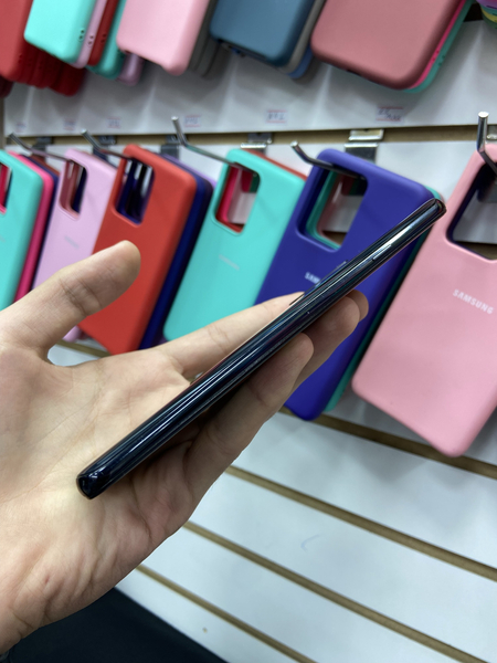 Samsung A9 6/128 ideal