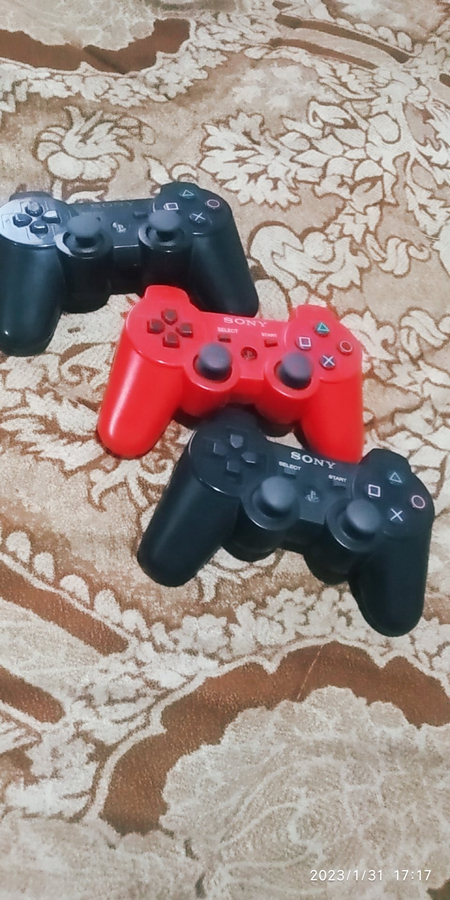 Playstation 3 sotladi 500 GB !!!