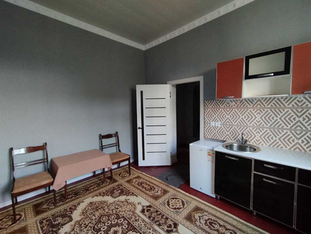 Продается кв-студия 2/3/3 в центре м Минор
