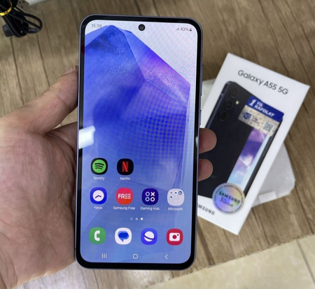 Yangi A55 8/256 gb sotiladi.Atigi 15 kun ishlagan