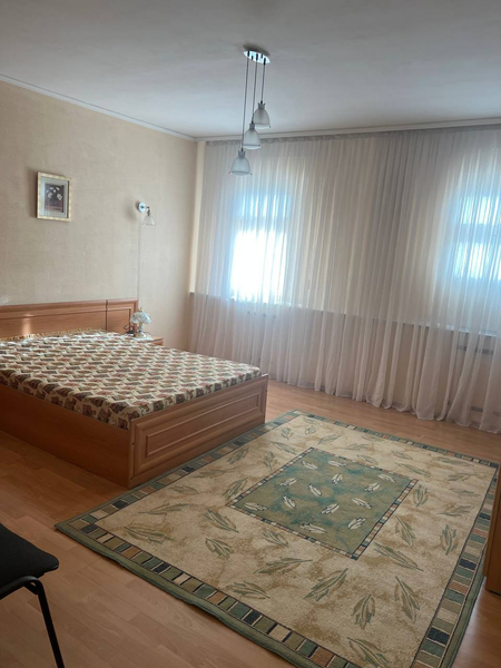 Аренда 2/6/9 Паркентский, М. Риёзий